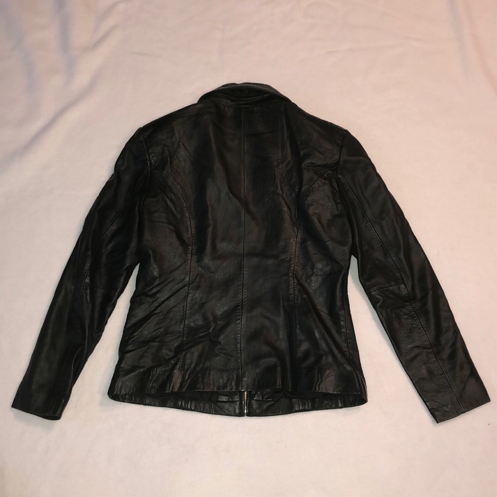 Beautiful Black Fitted Leather Jacket - Gem